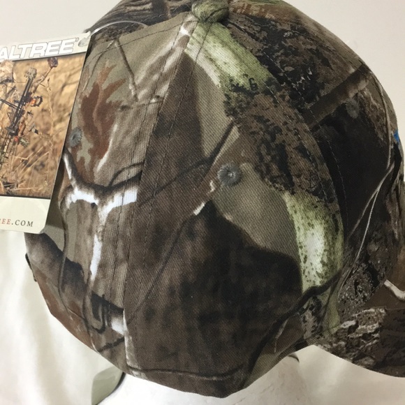 Realtree | Accessories | Realtree Camo Hat With Lights | Poshmark